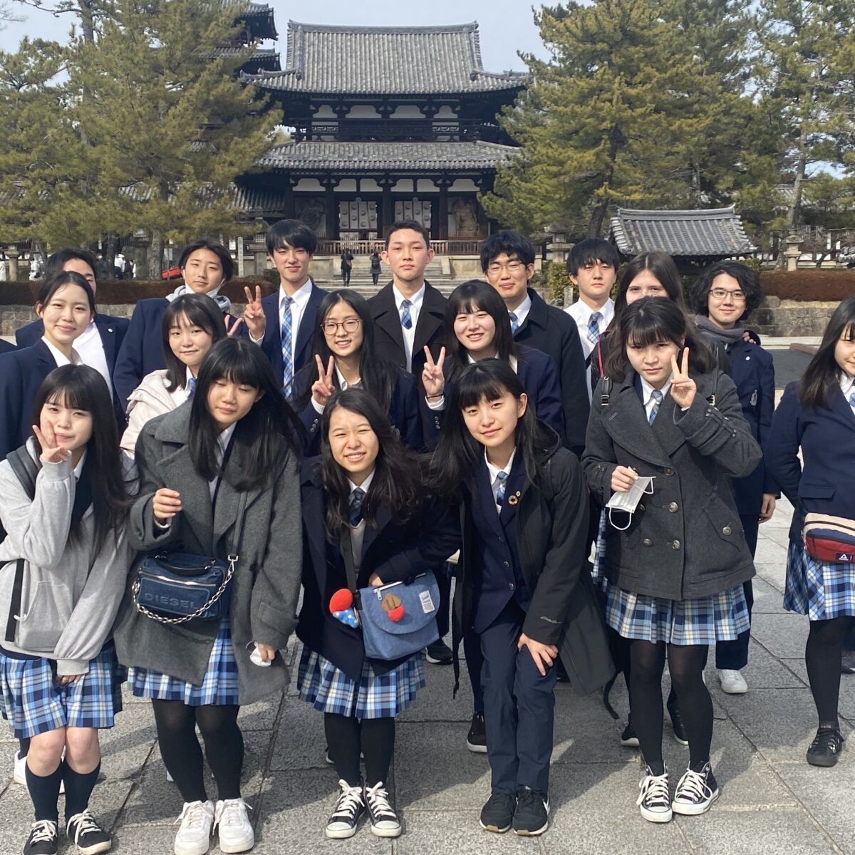 Grade 11 School Trip Days 1 & 2 ｜ News ｜ Linden Hall High School ...